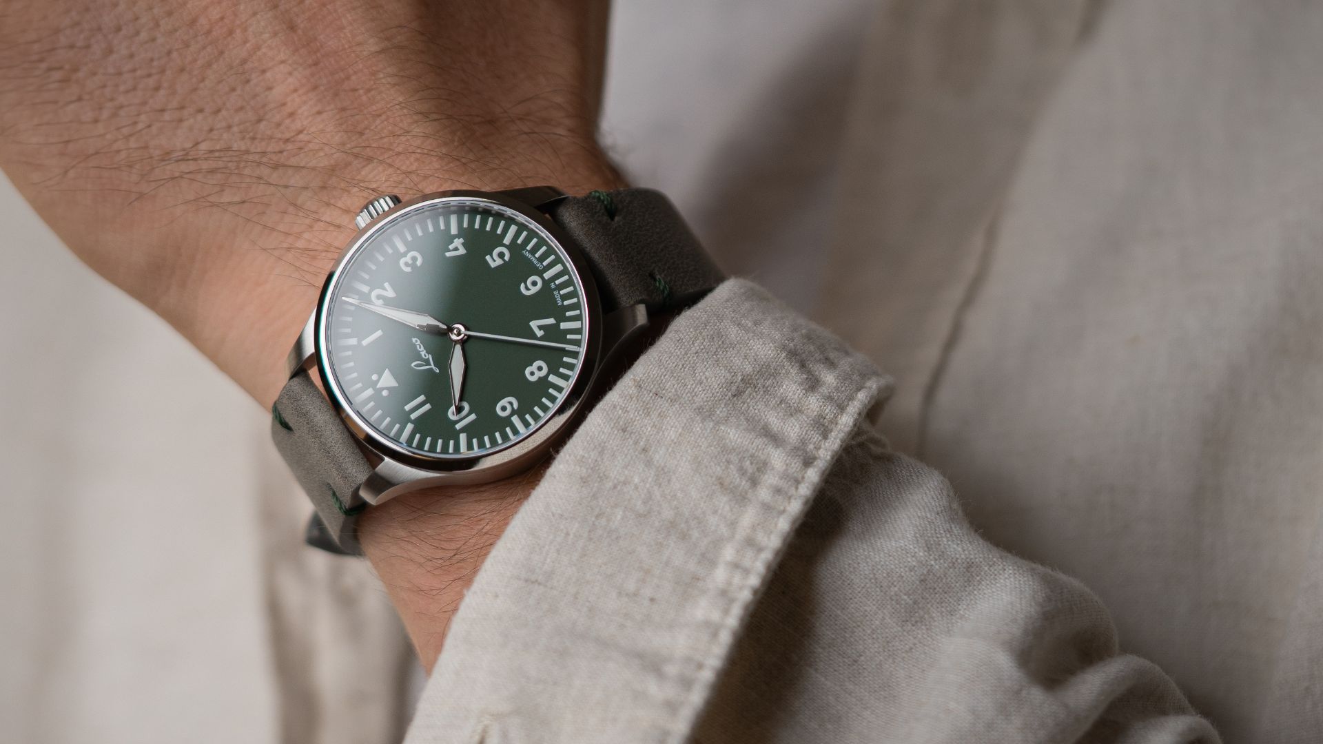 Pilot Watches BASIC by Laco Watches | Model Augsburg Grün 39
